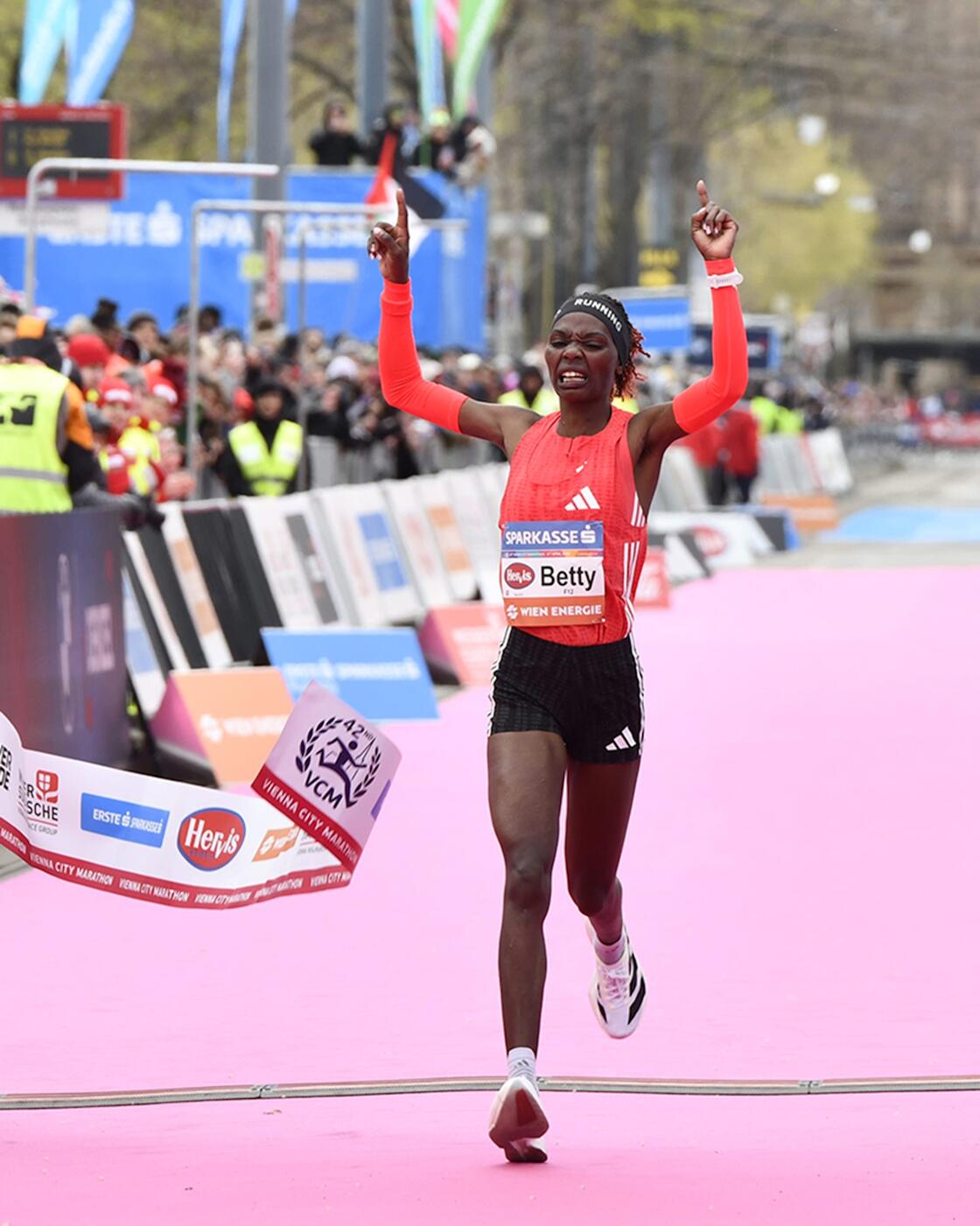 VIENNA CITY MARATHON WITH RECORD FIELD: An ice cold surprise by Haftamu ...